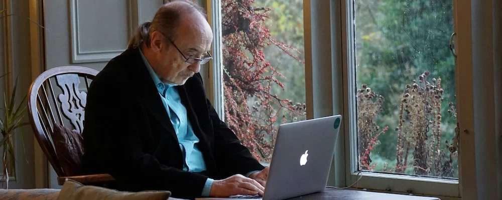 13 Story Plots Examples to Inspire Your Next Narrative